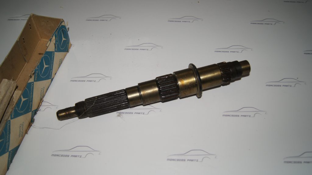 W111 W108 W109 Main Shaft A3092620905 - mercedespartz