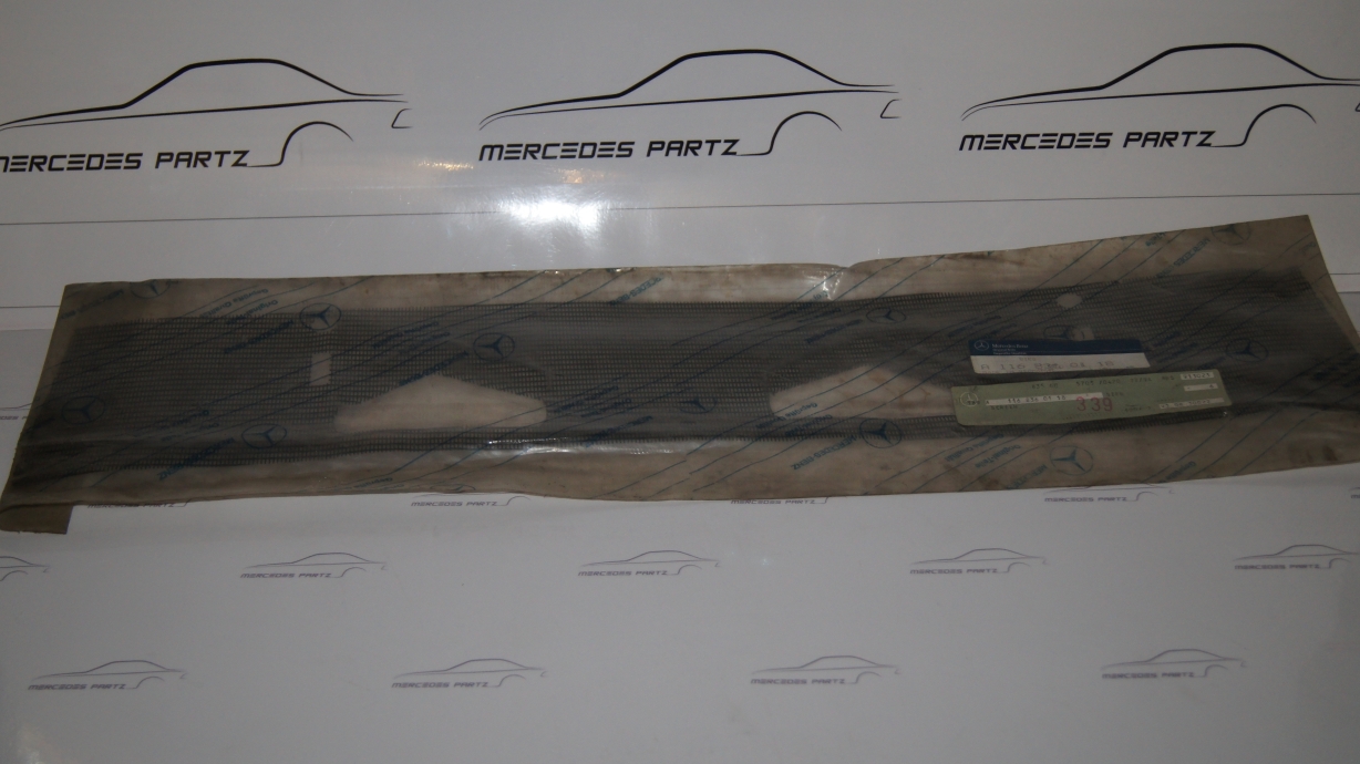 Wiper Grille Screen - mercedespartz