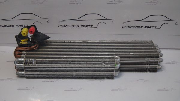 A1268300158 W126 Evaporator - mercedespartz