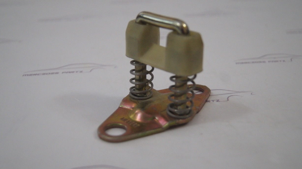 Hood Handle - mercedespartz