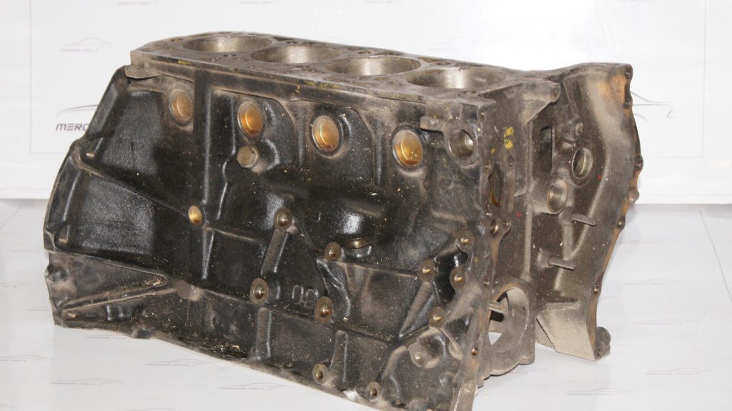 NOS M102 2.3 Engine Block – mercedespartz