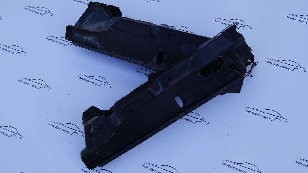 W116 Front Panel Baffle - mercedespartz