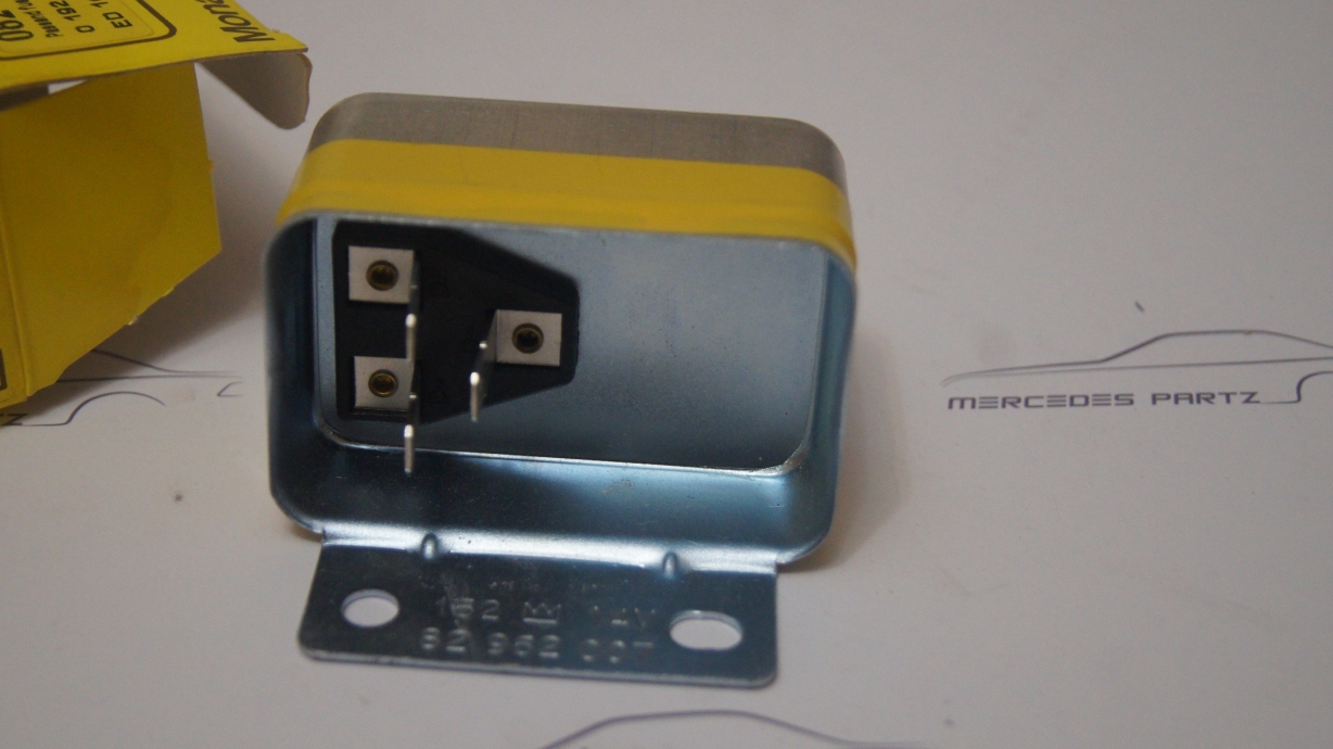 Alternator Regulator A0021547406 - mercedespartz