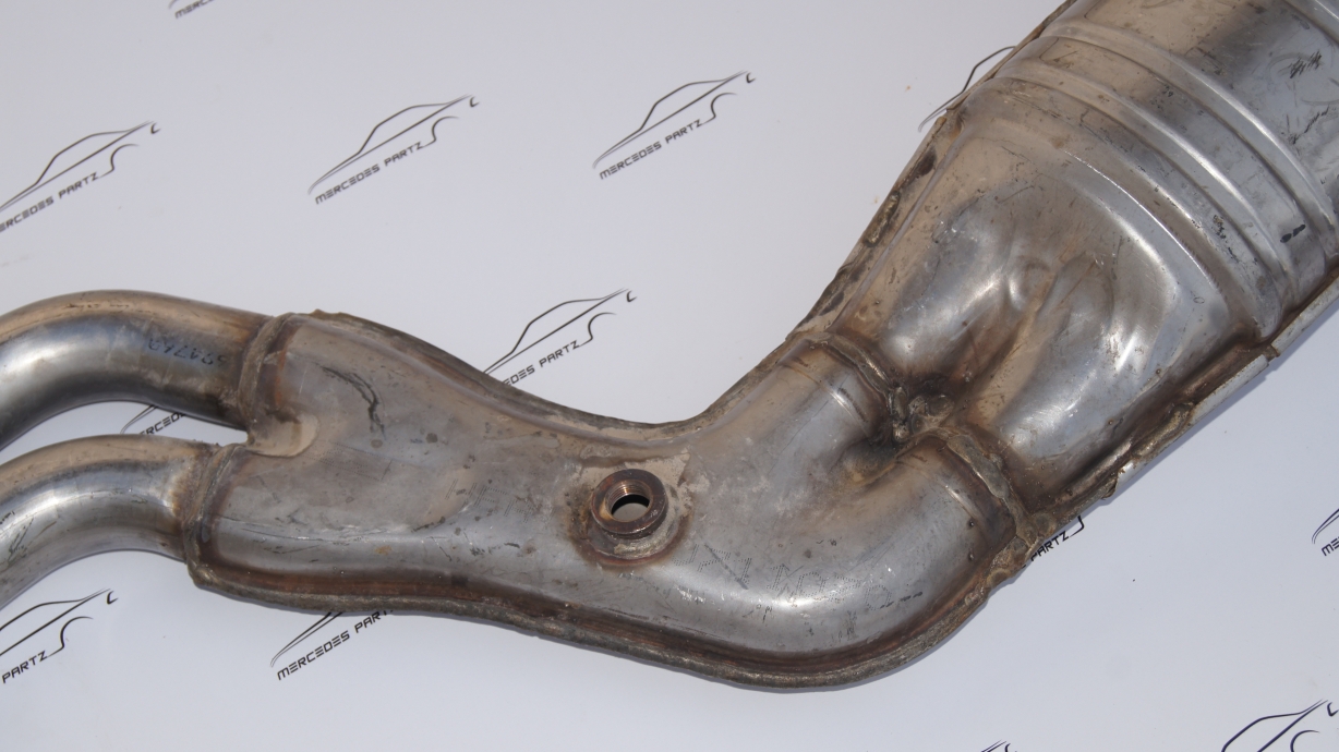 260SE 300SE / SEL Exhaust Pipe - mercedespartz