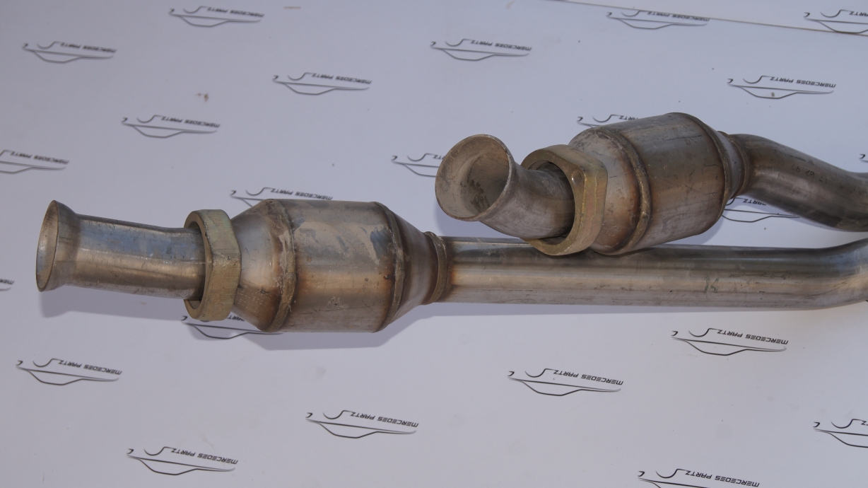 260SE 300SE / SEL Exhaust Pipe - mercedespartz