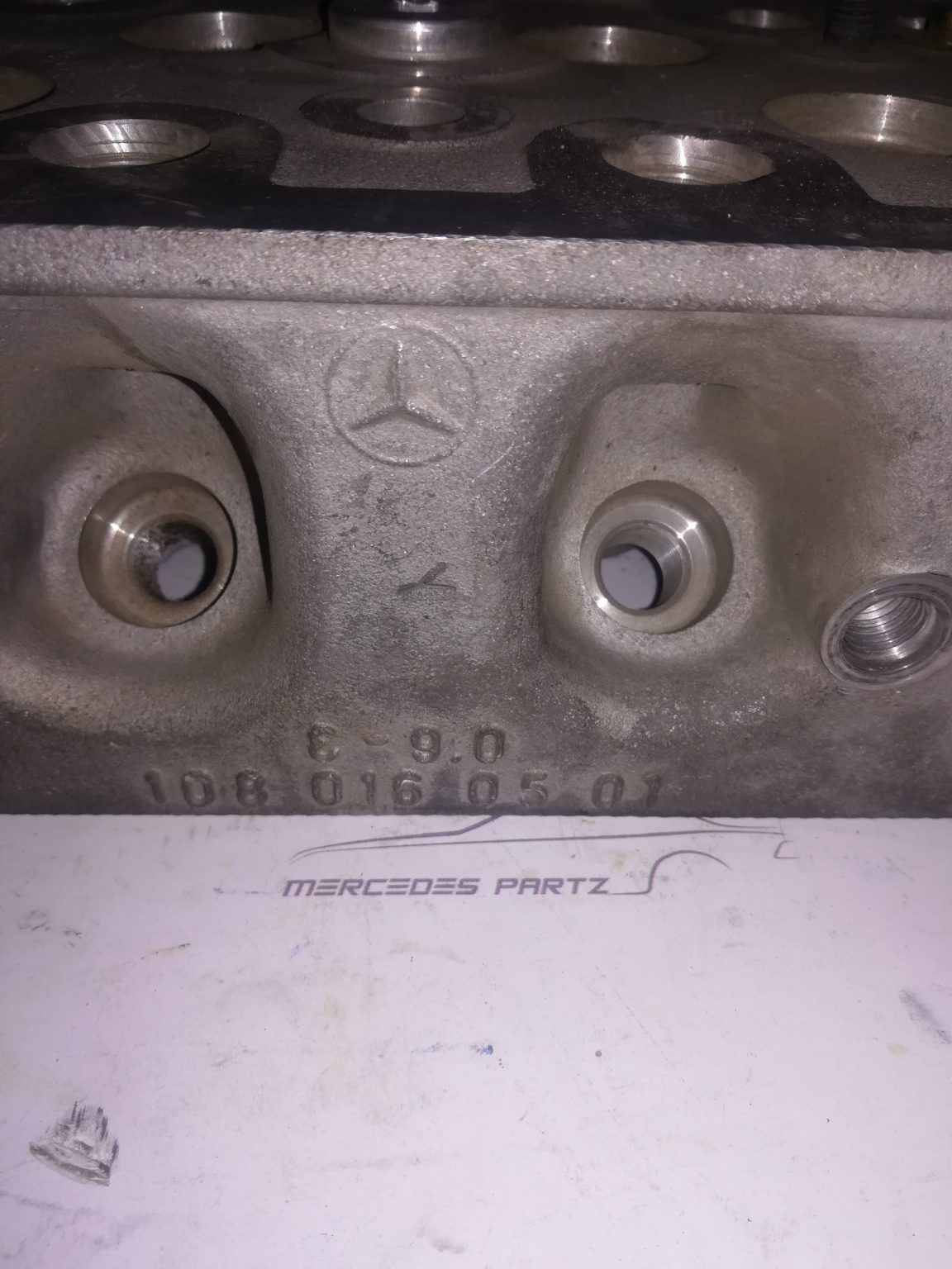W108 250S M108 M114 Cylinder Head - mercedespartz