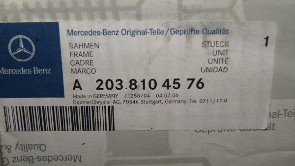 W203 left mirror frame - mercedespartz