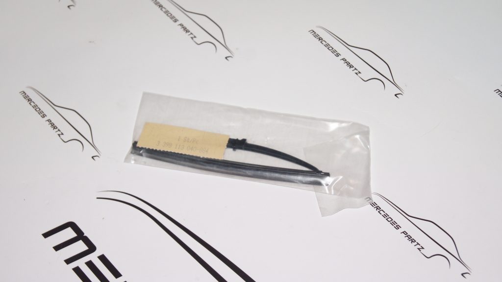 W123 Headlight wiper blade - mercedespartz