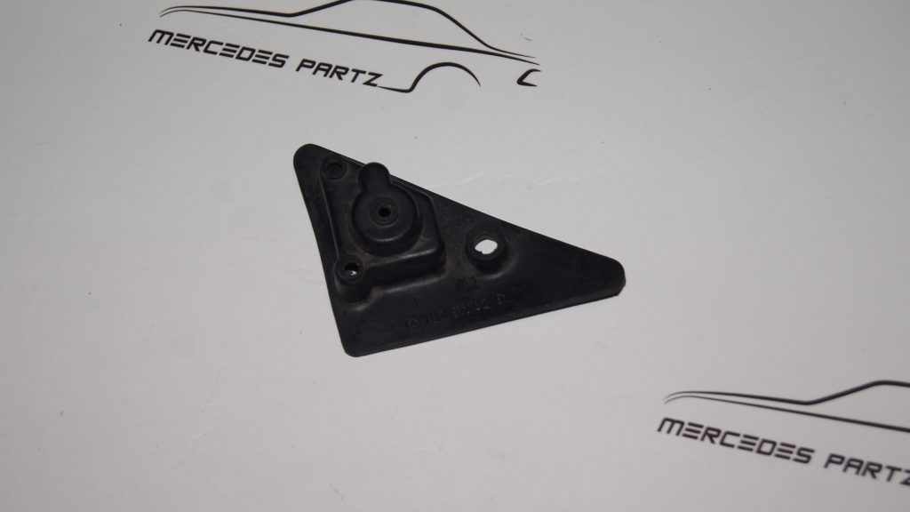 W107 rear view mirror cap , right Box 361 - mercedespartz