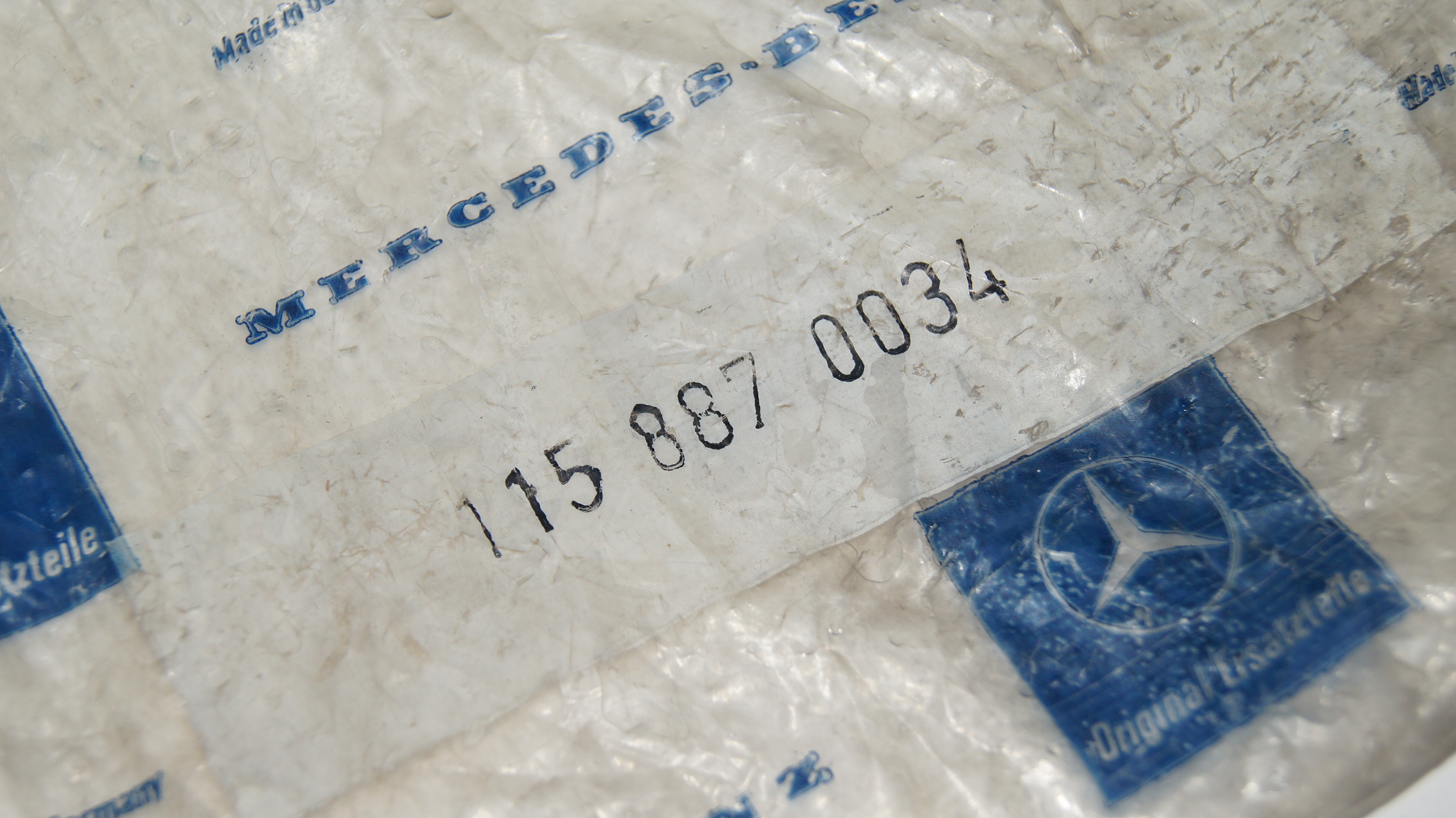 W115 W114 Hood tension spring - mercedespartz