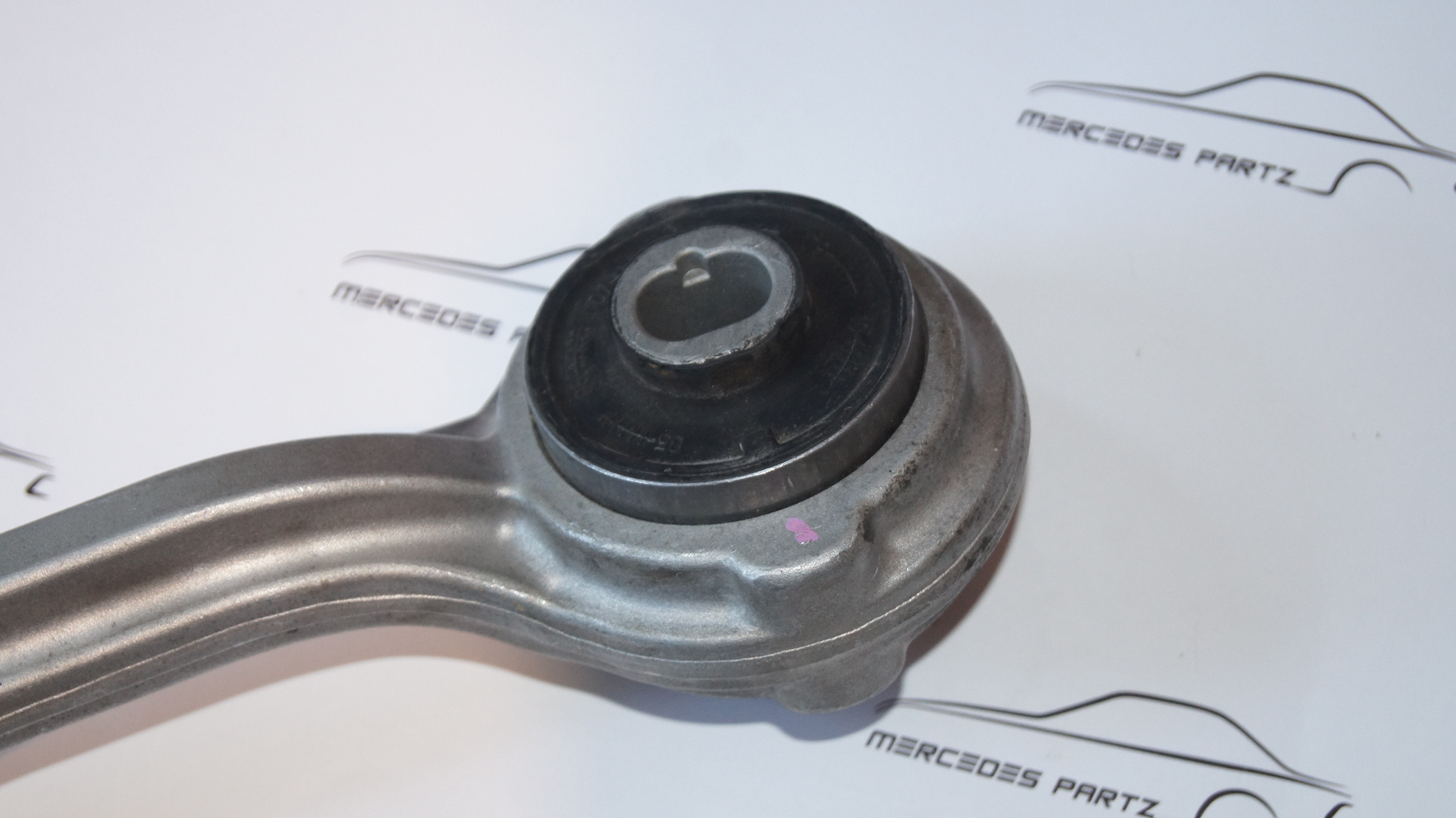 W211 left strut rod - mercedespartz