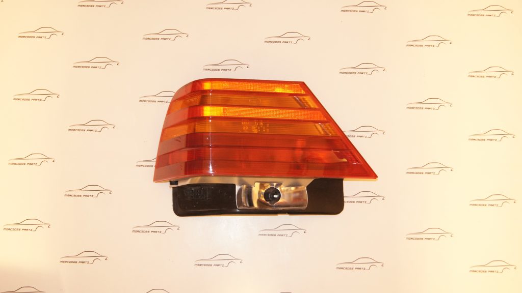W140 left tail light - mercedespartz