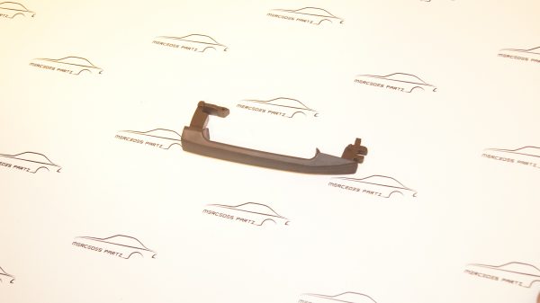 W124 front doors handle - mercedespartz