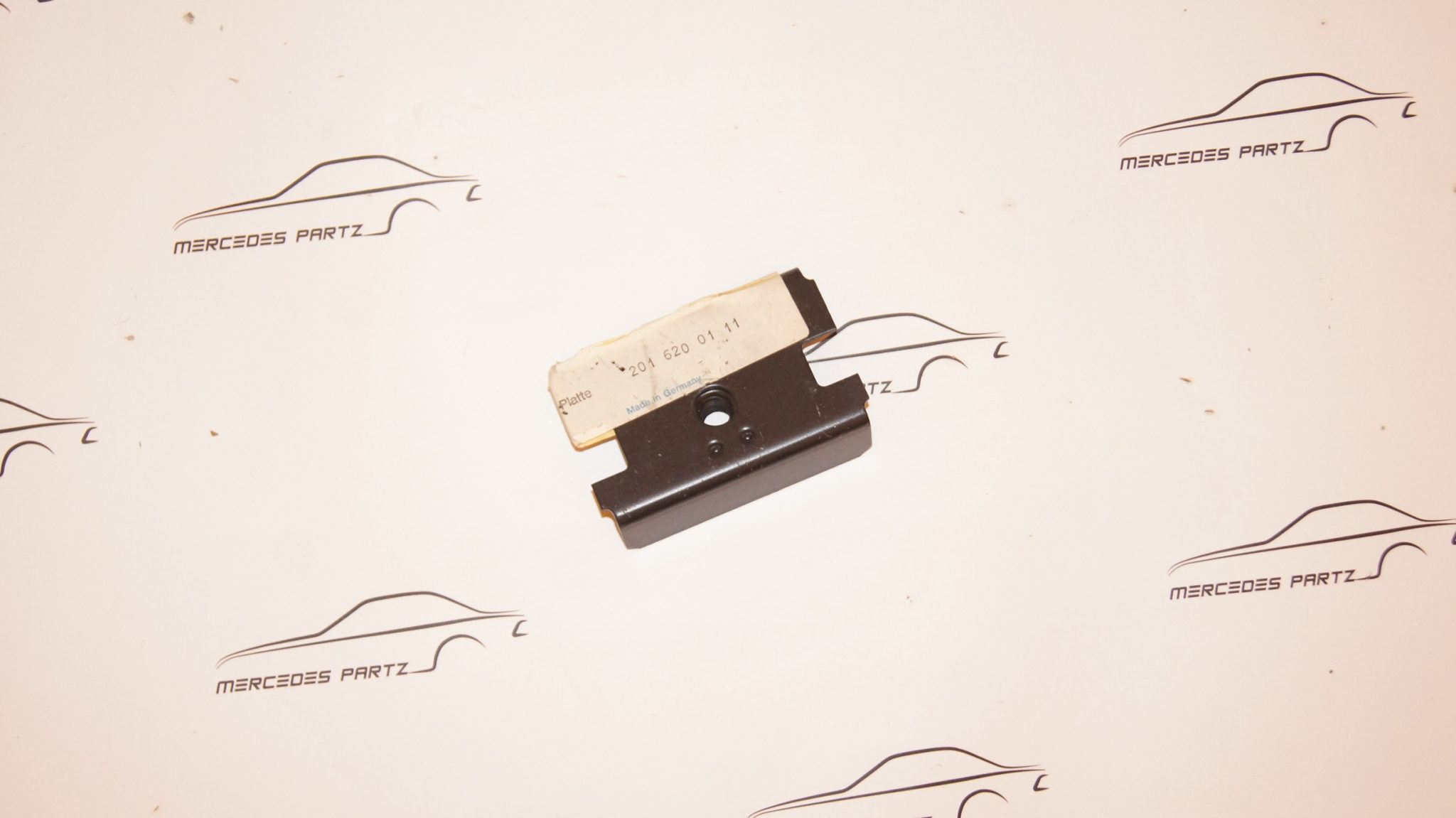 W124 W201 front subframe reinforcement plate - mercedespartz