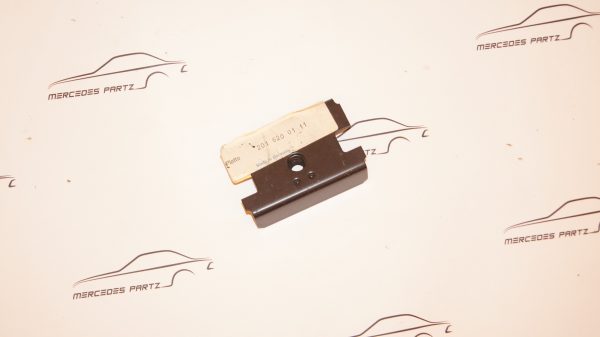 W124 W201 front subframe reinforcement plate - mercedespartz