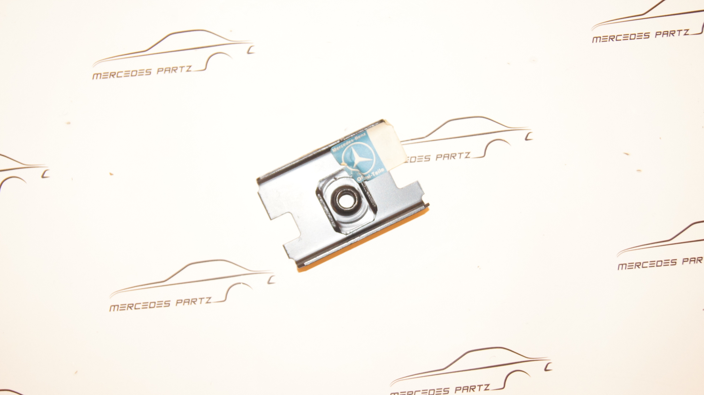 W124 W201 front subframe reinforcement plateMercedesbenz spare parts ...