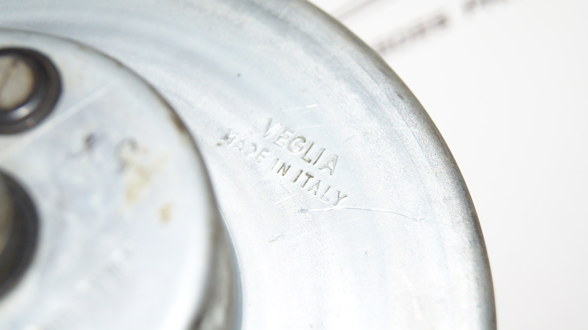 Ferrari / Iso veglia borletti speedometer - mercedespartz