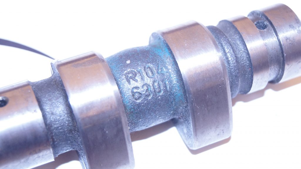 M104 Exhaust standard camshaft - mercedes partz