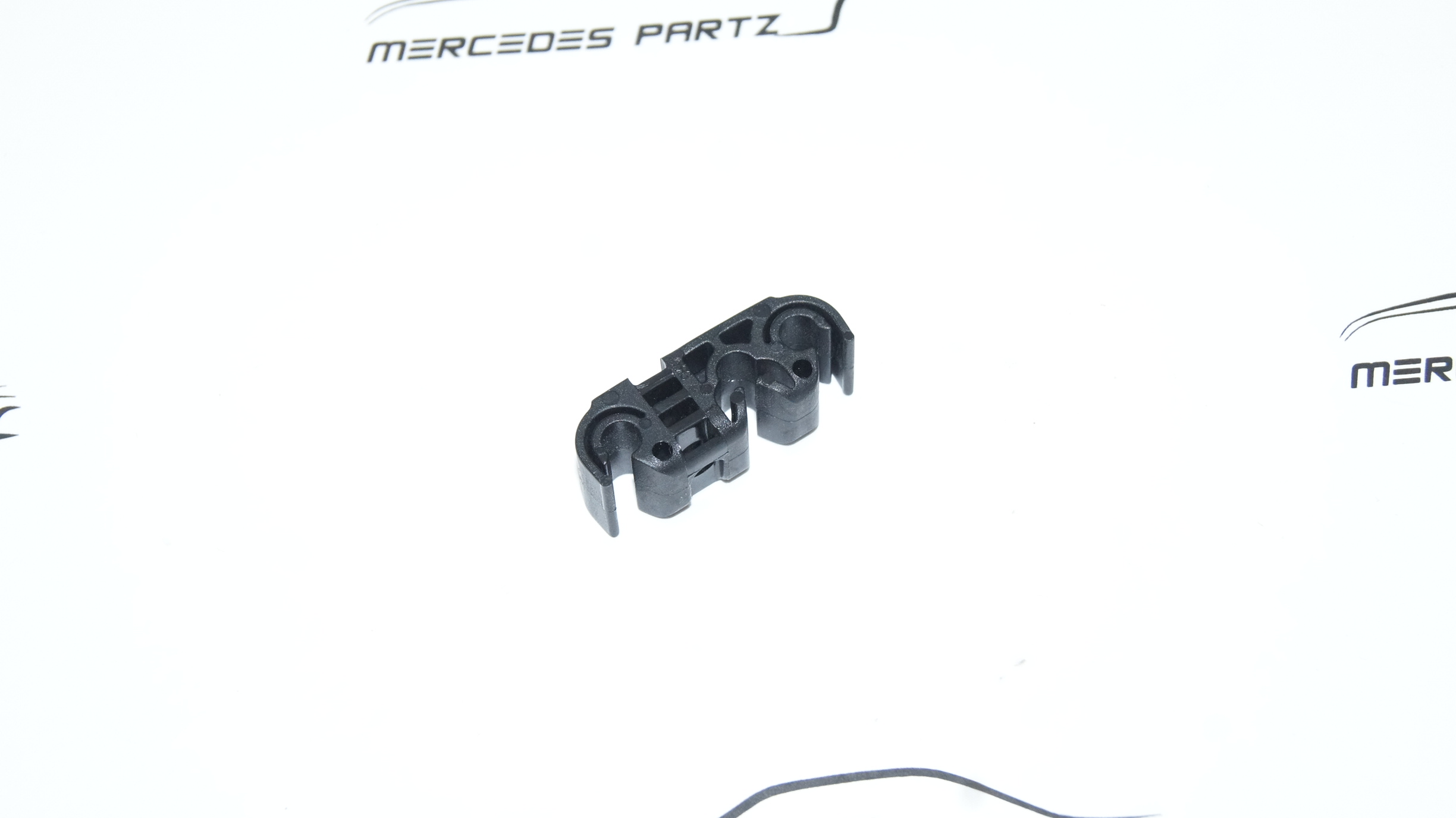 W124 W129 W140 W201 W202 W208 W461 W463 bracket - mercedespartz