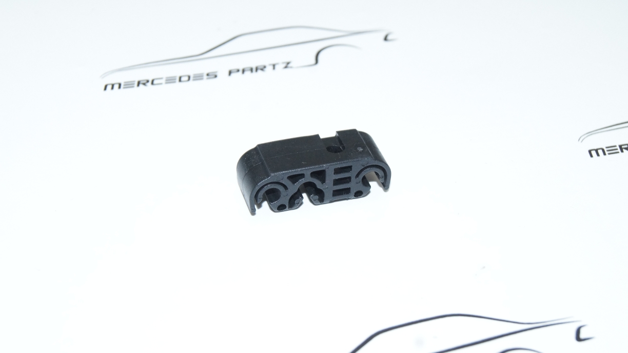 W124 W129 W140 W201 W202 W208 W461 W463 bracket - mercedespartz
