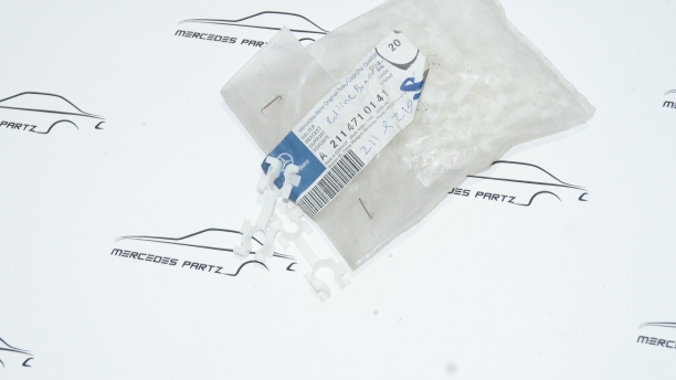 W219 W211 hose line bracket - mercedespartz