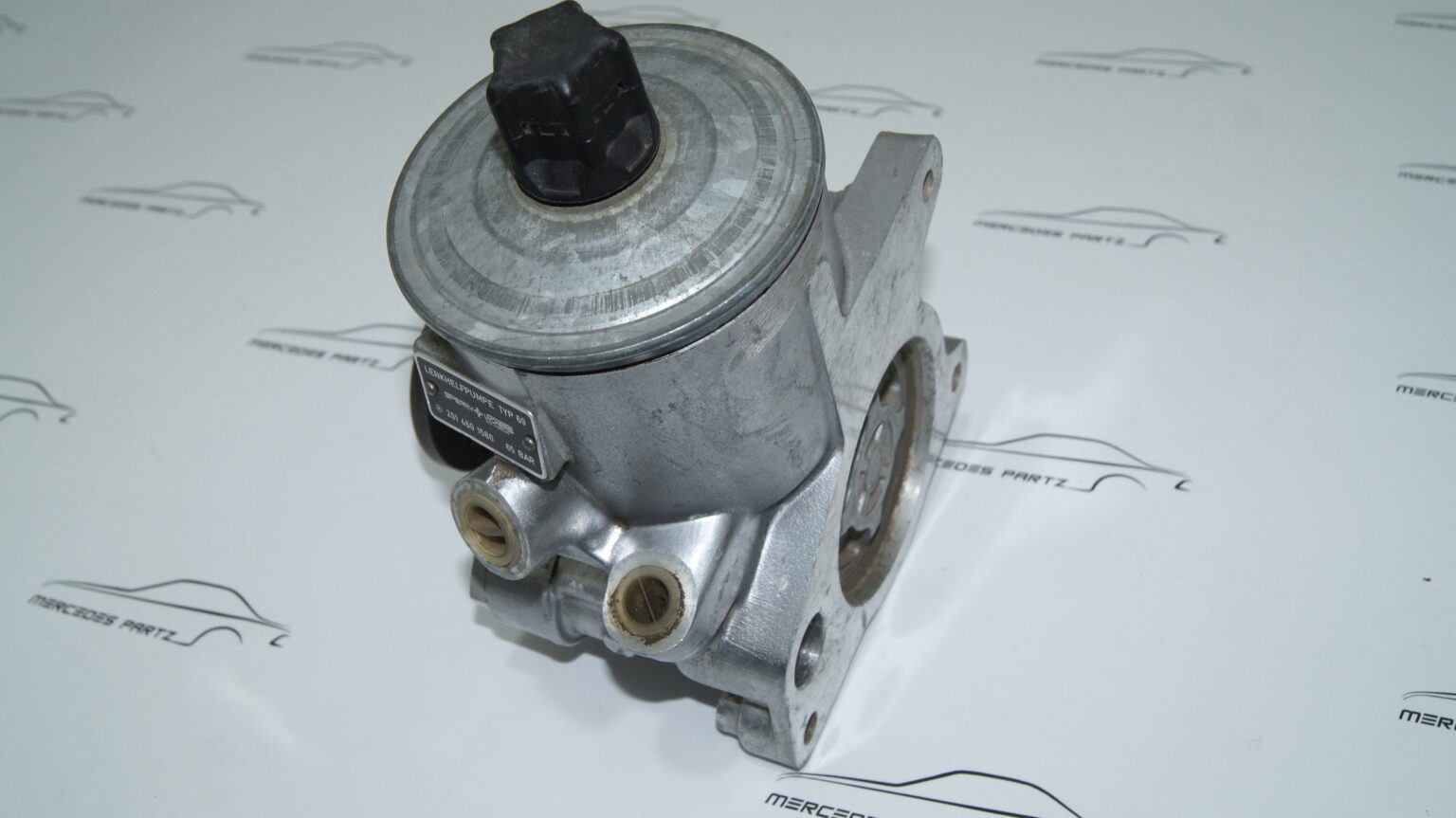 W201 W124 hydraulic pump NEW NOS - mercedespartz