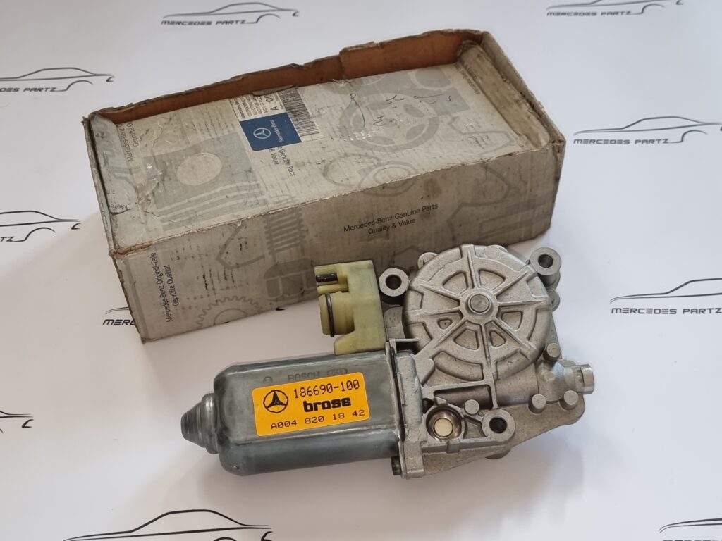 W140 front right door window electric motor - mercedespartz