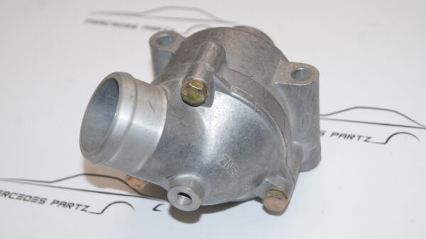 M102 thermostat housing with thermostat NEW NOS GENUINE - mercedespartz