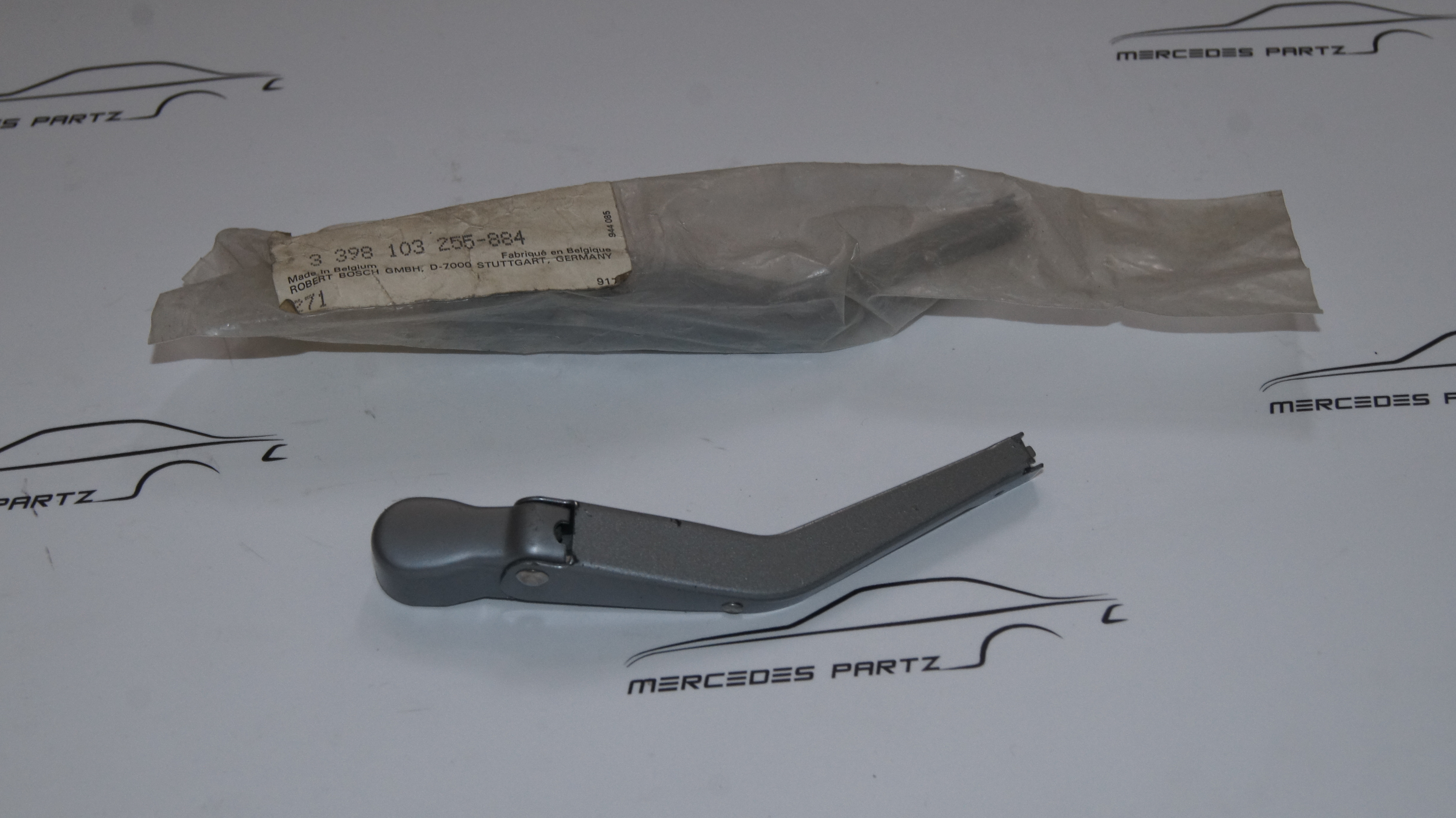 W126 C126 380SEC 500SEC headlight wiper arm - mercedespartz