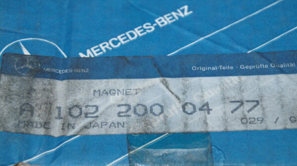 A1022000477 M102 engine magnet - mercedespartz