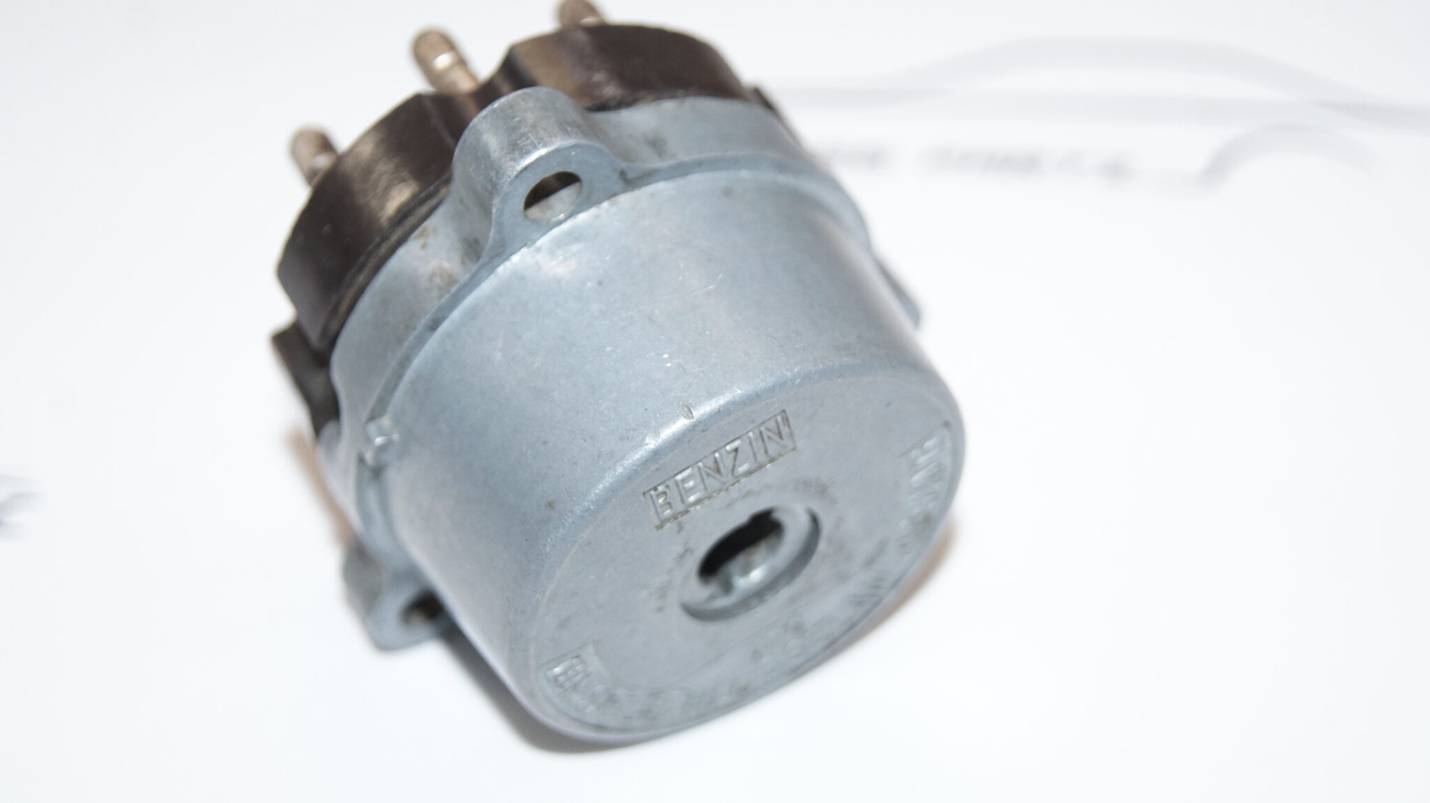 W100 W107 W108 W109 W111 W113 W114 W115 W116 W123 W460 ignition switch ...