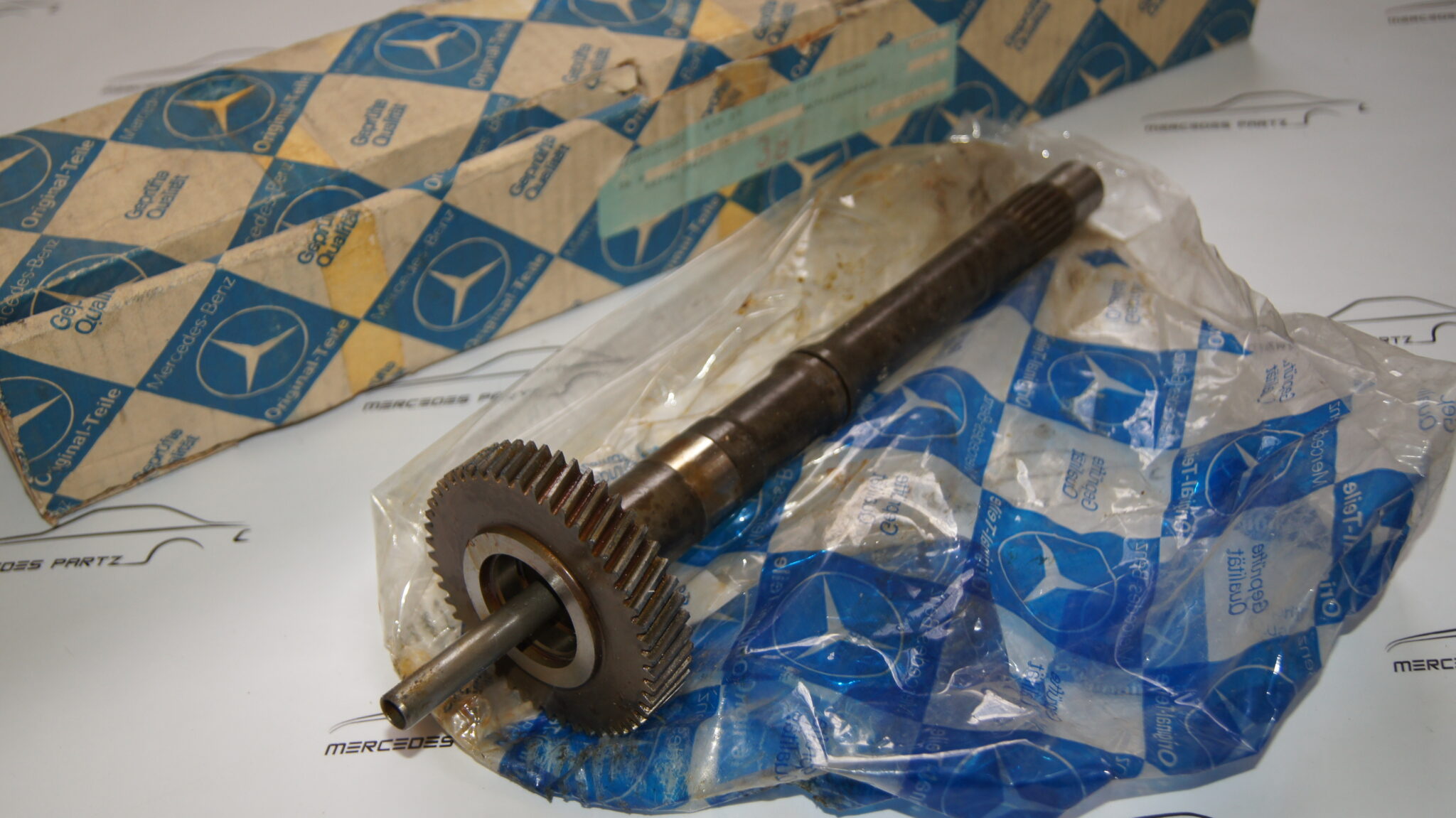 722.3 W107 W123 W124 W126 transmission drive shaft - mercedespartz