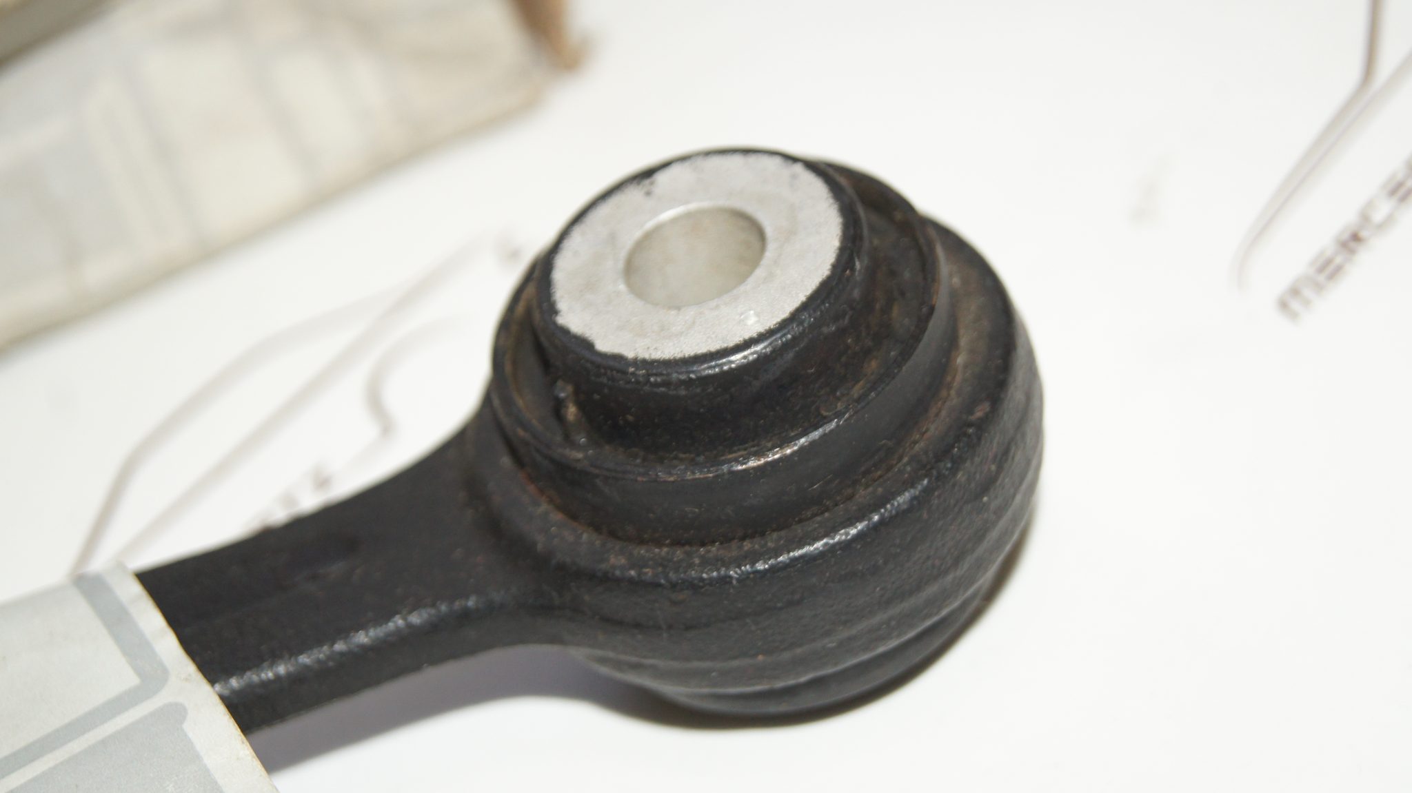 W140 rear axle tie rod - mercedespartz