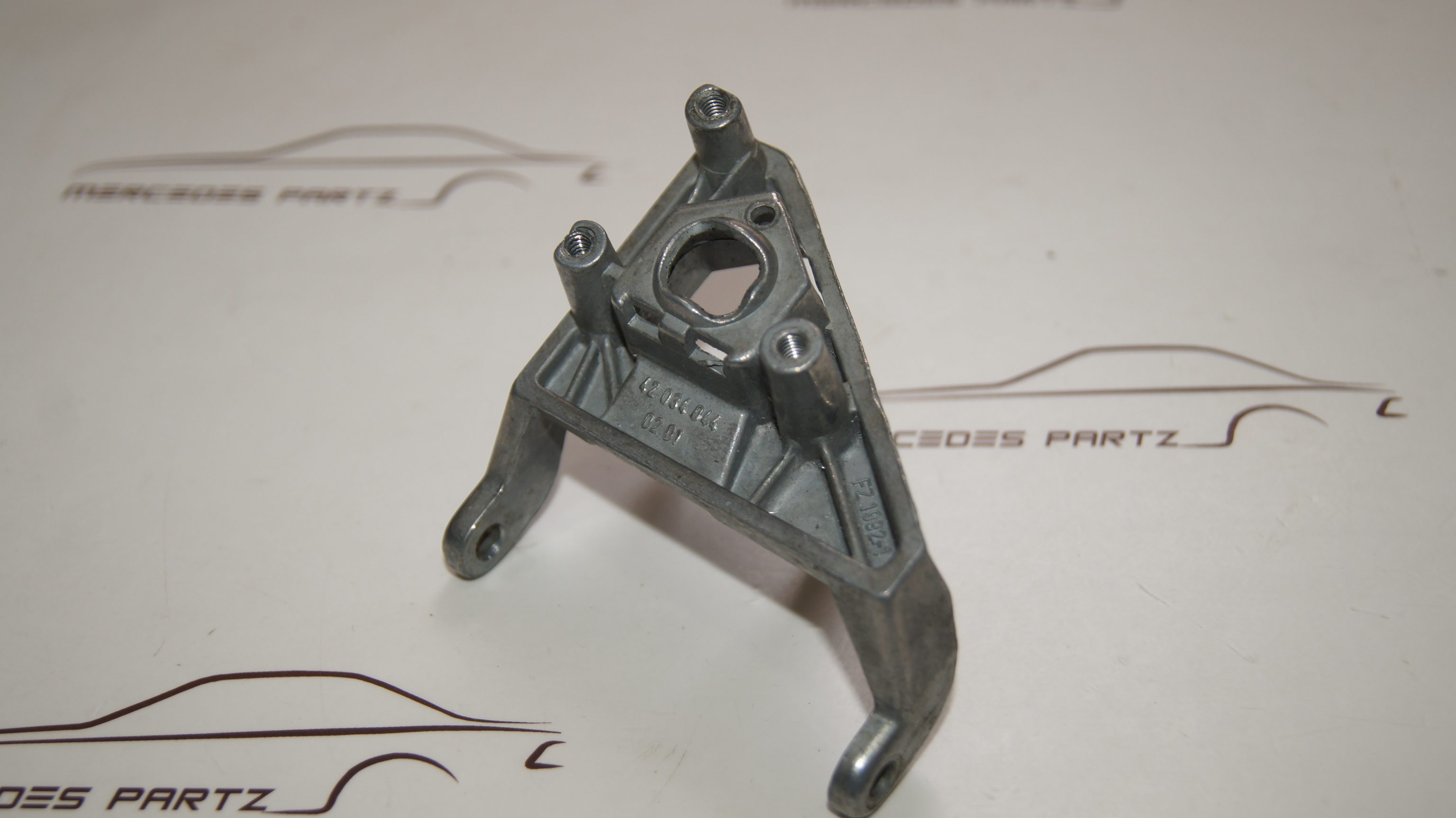 W107 R107 C107 right side mirror mounting - mercedespartz