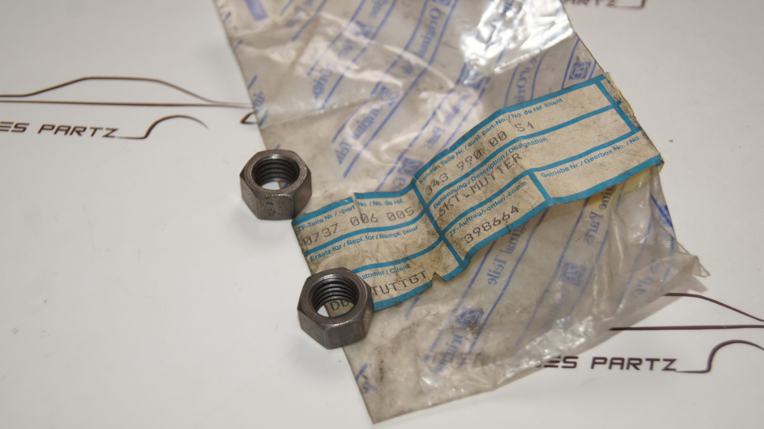 transmission nut - mercedespartz