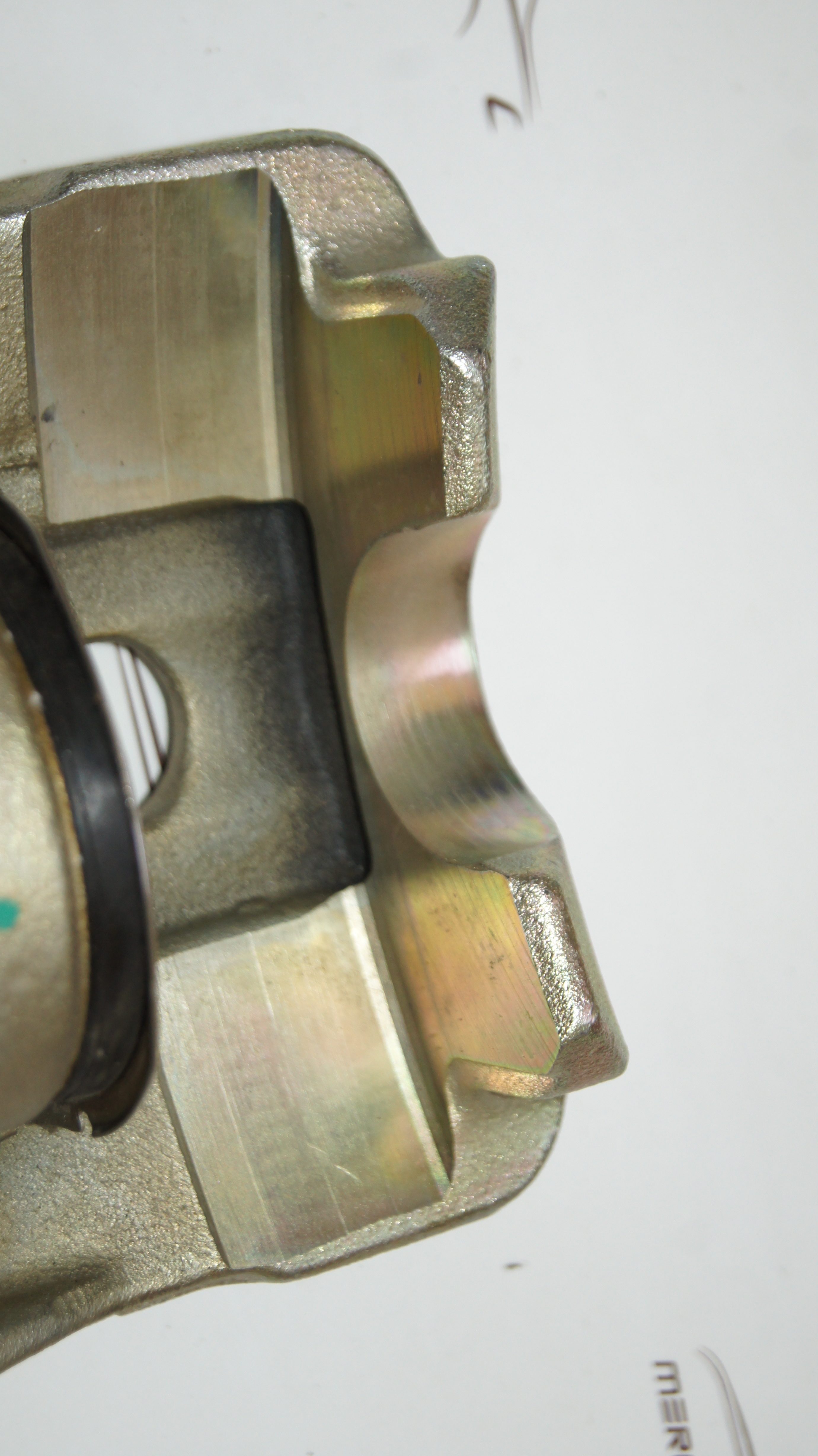 W124 front right brake caliper A0004206583 - mercedespartz