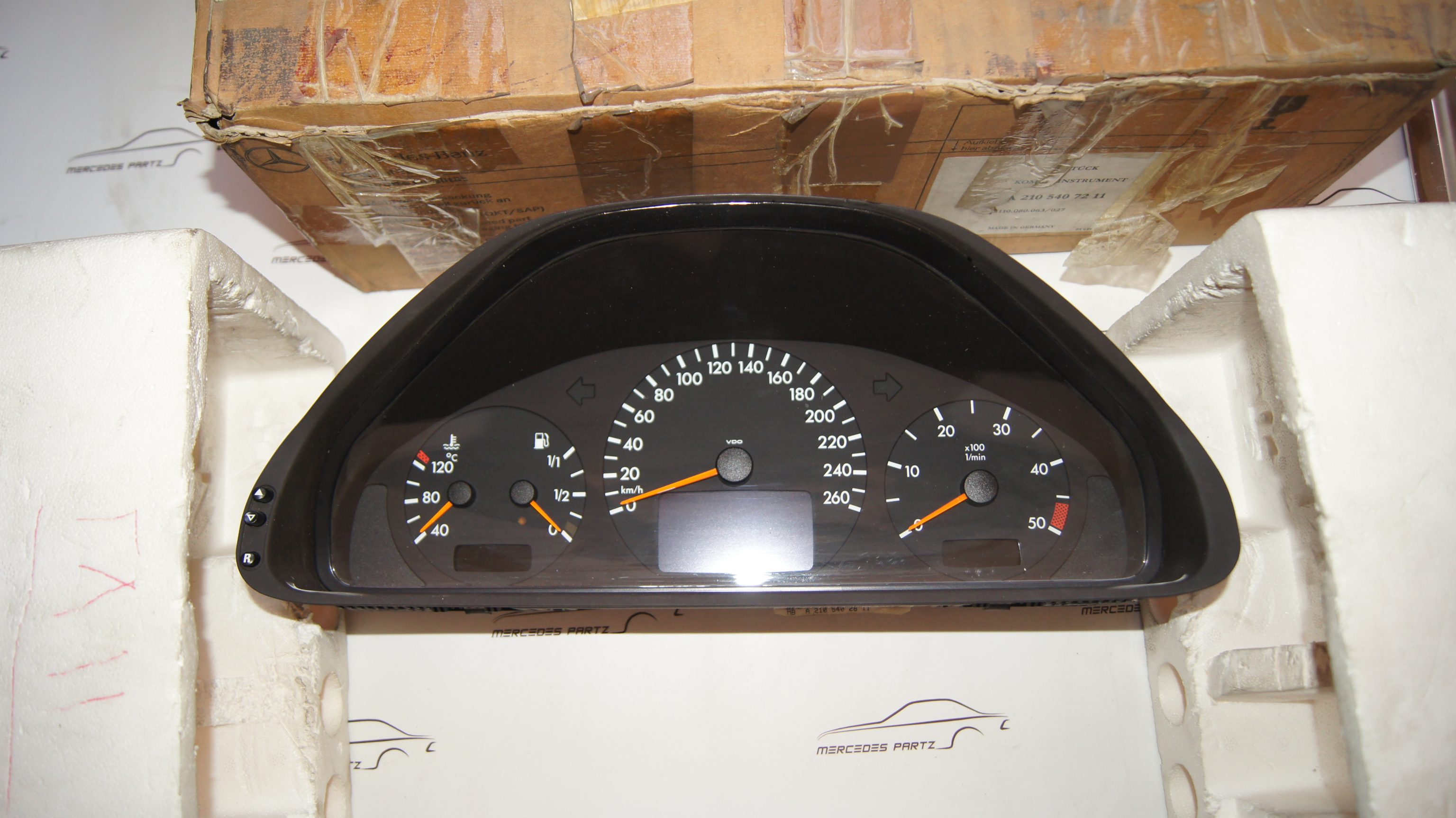 W210 diesel instrumental panel - mercedespartz