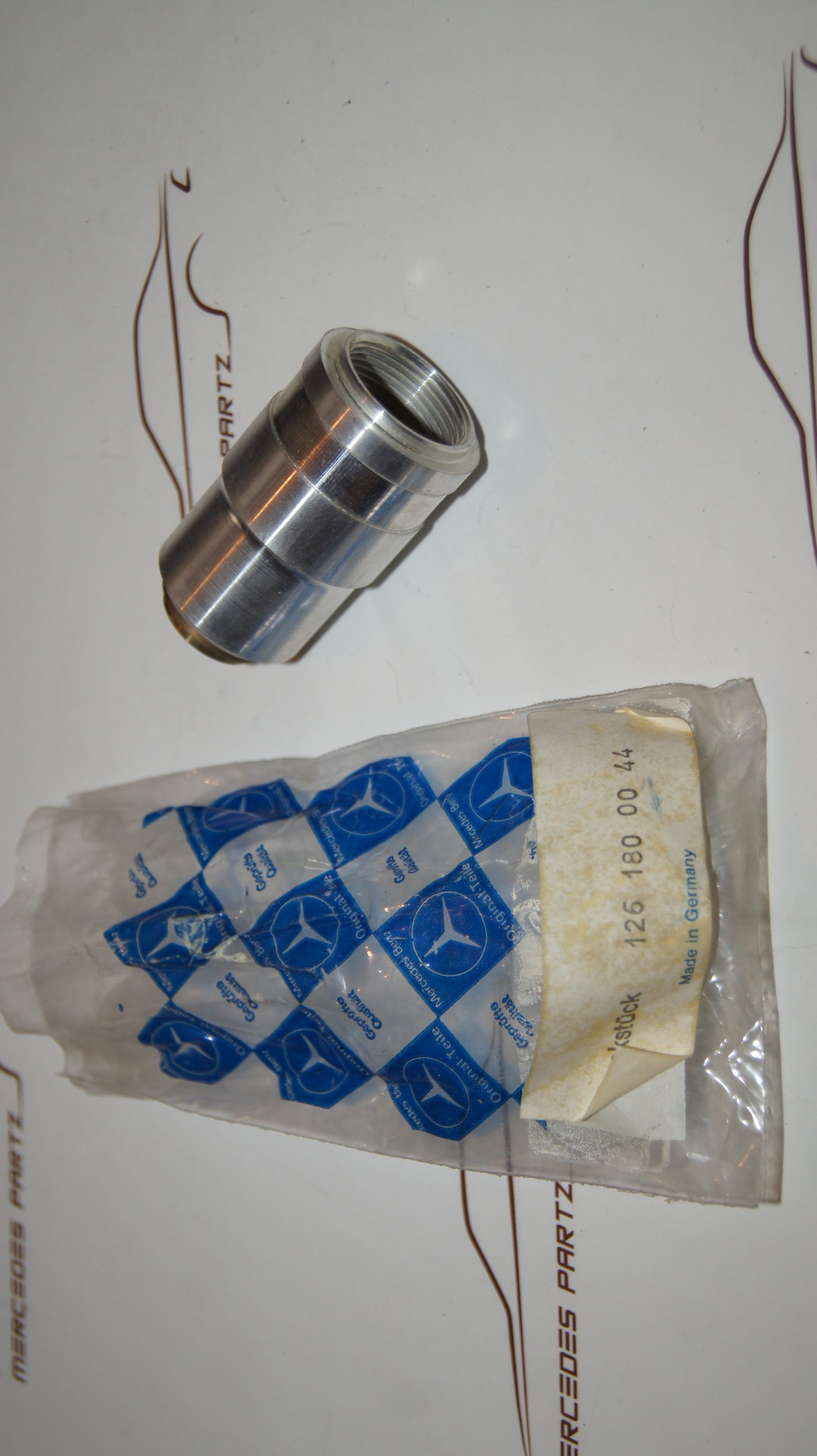 A1261800044 oil pump pressure thrust bushing piece M127 M129 M130 M121 ...