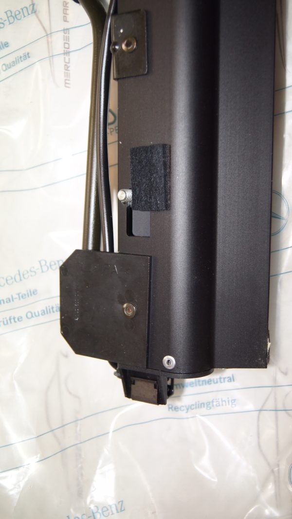 W140 rear window electric roller blind hat tray - mercedespartz