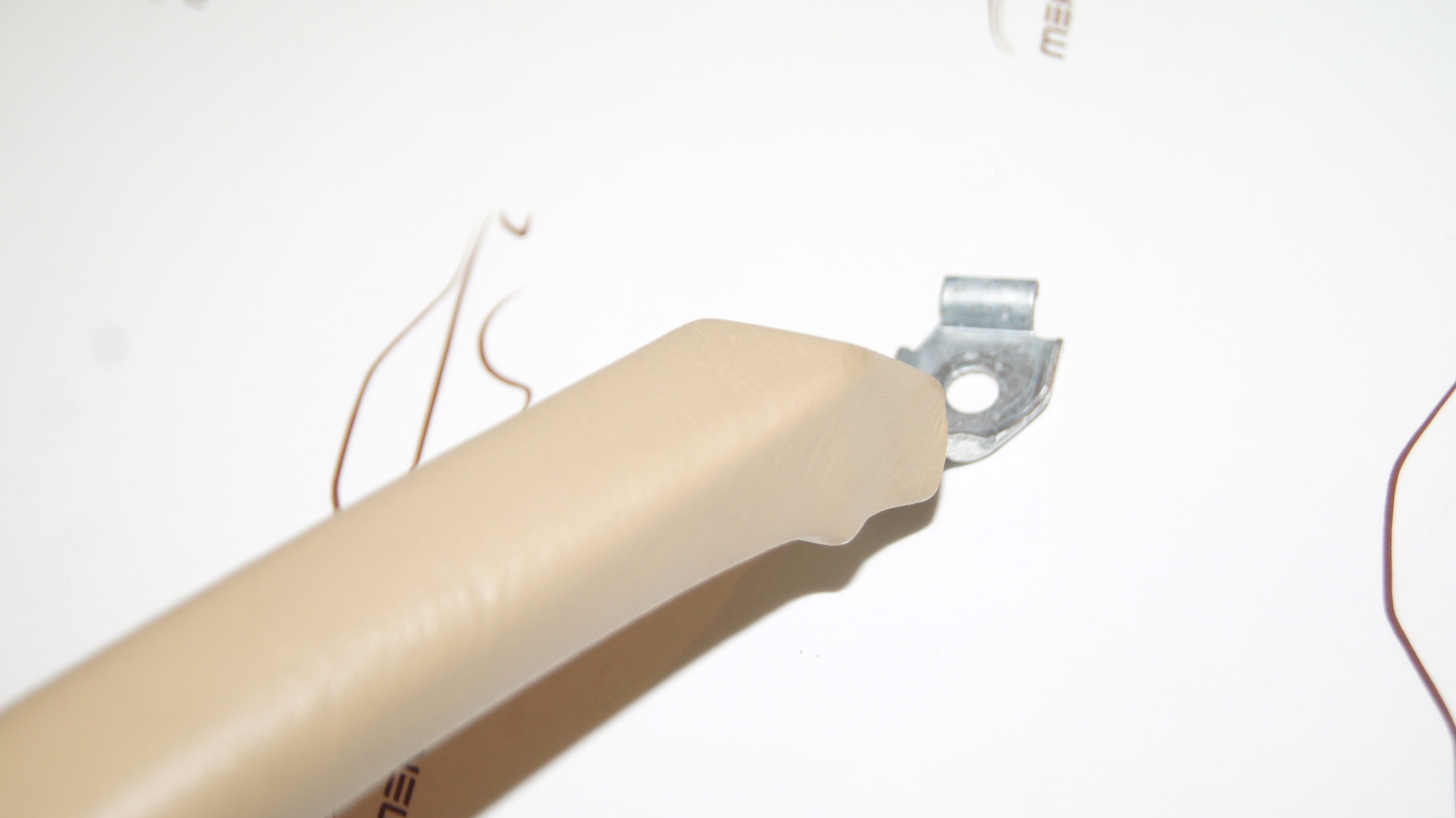 W124 rear left door armrest - mercedespartz