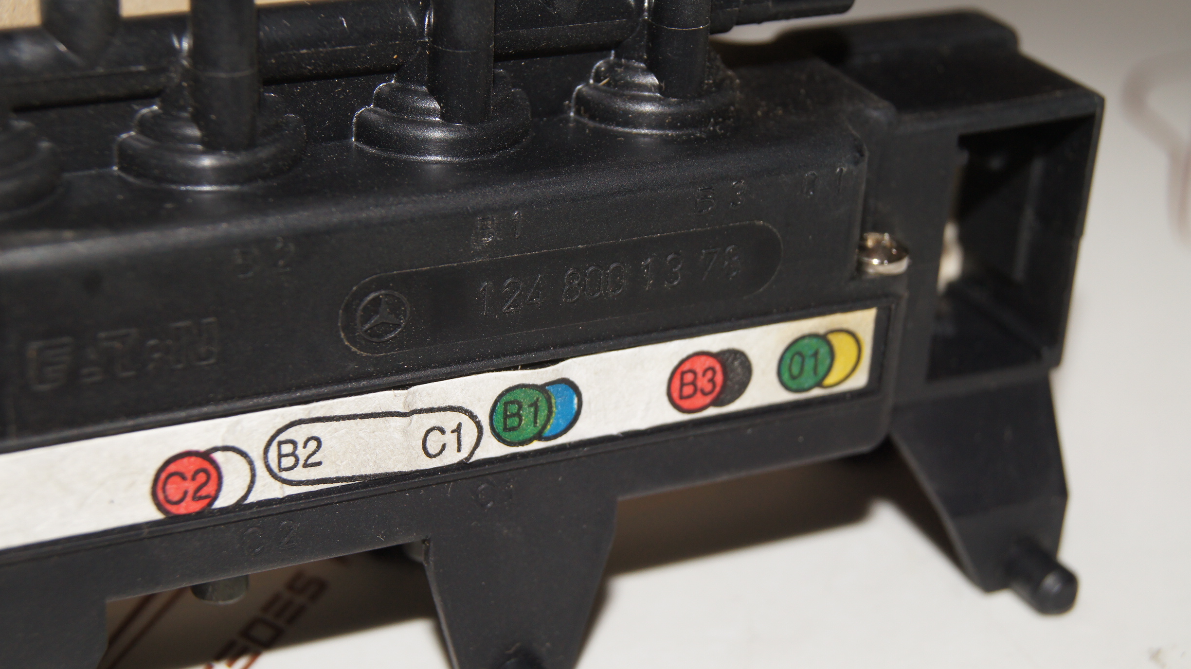 W124 heater case vacuum valve NEW NOS - mercedespartz