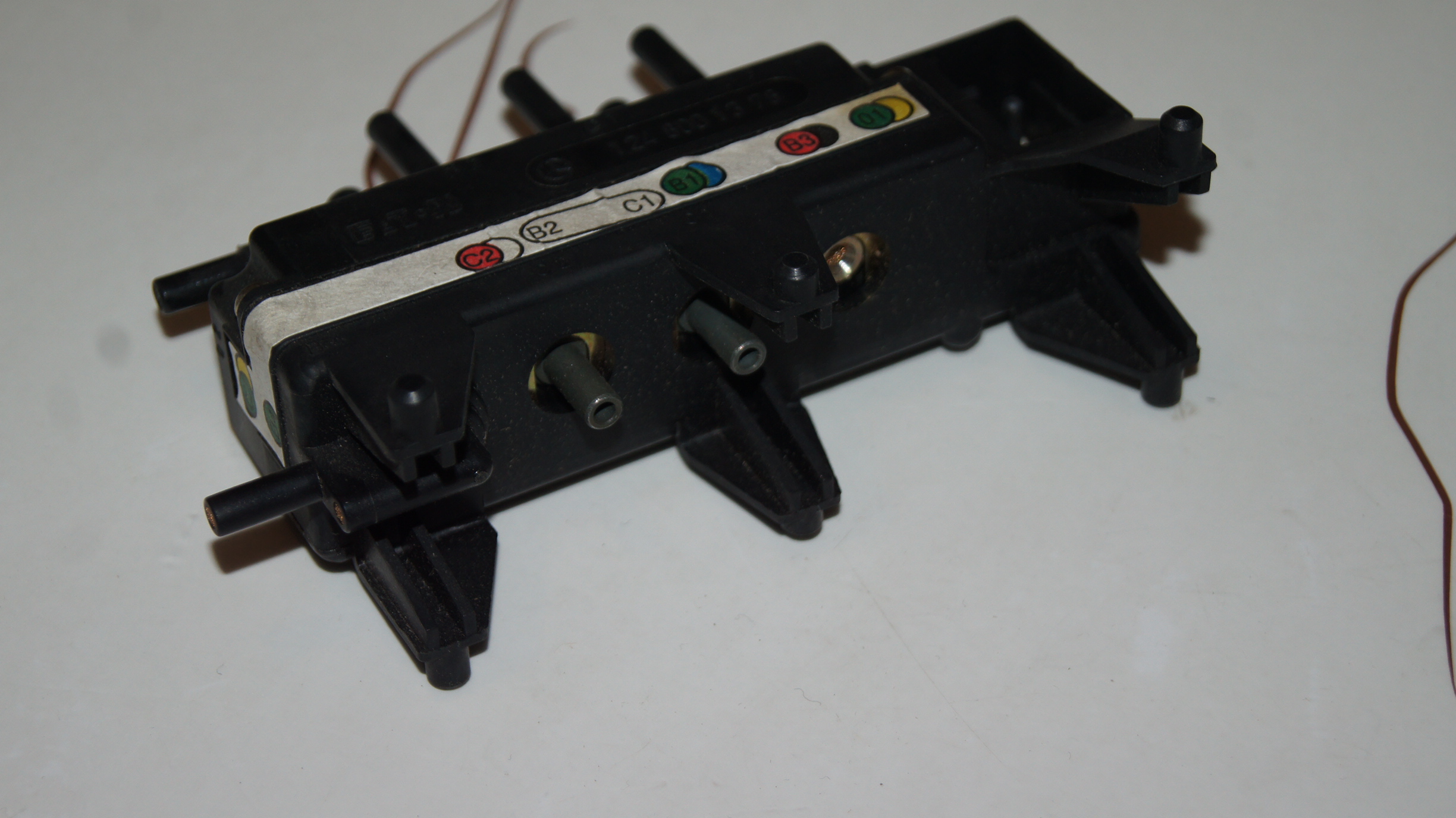 W124 heater case vacuum valve NEW NOS - mercedespartz