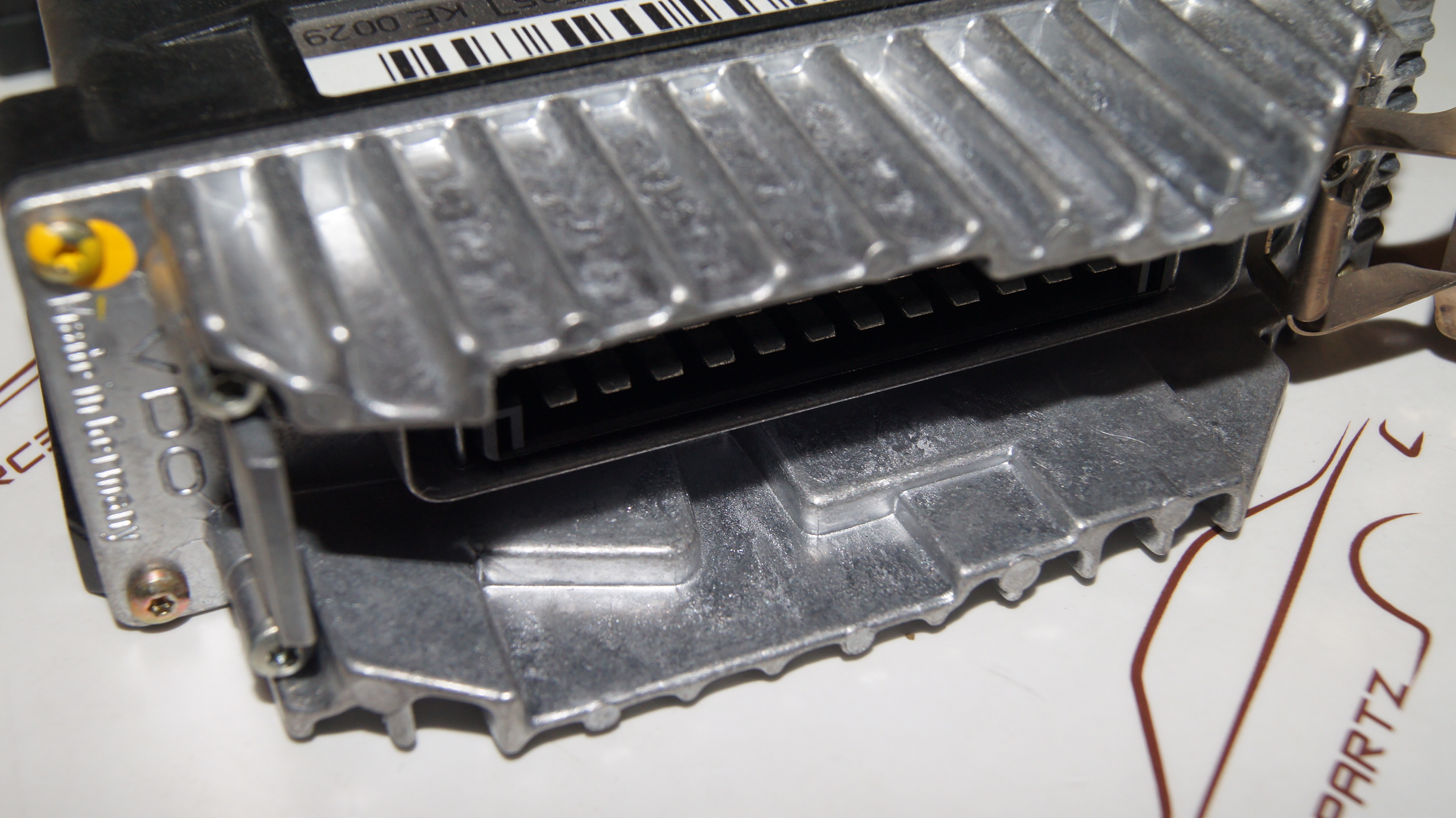 W124 230 / W201 190E 2.3 control unit NEW NOS - mercedespartz