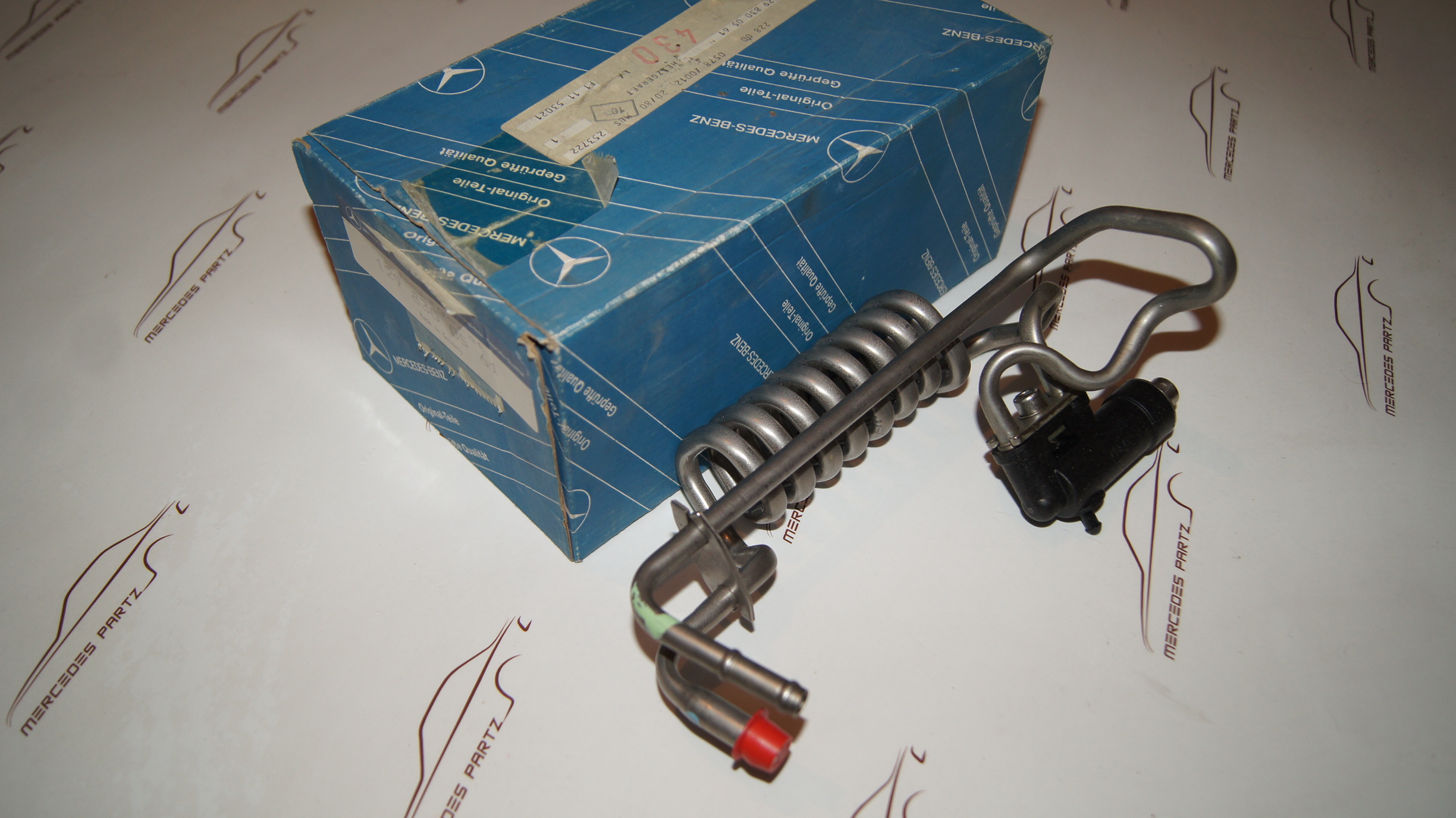 R129 windshield washer heater A1298300561 - mercedespartz