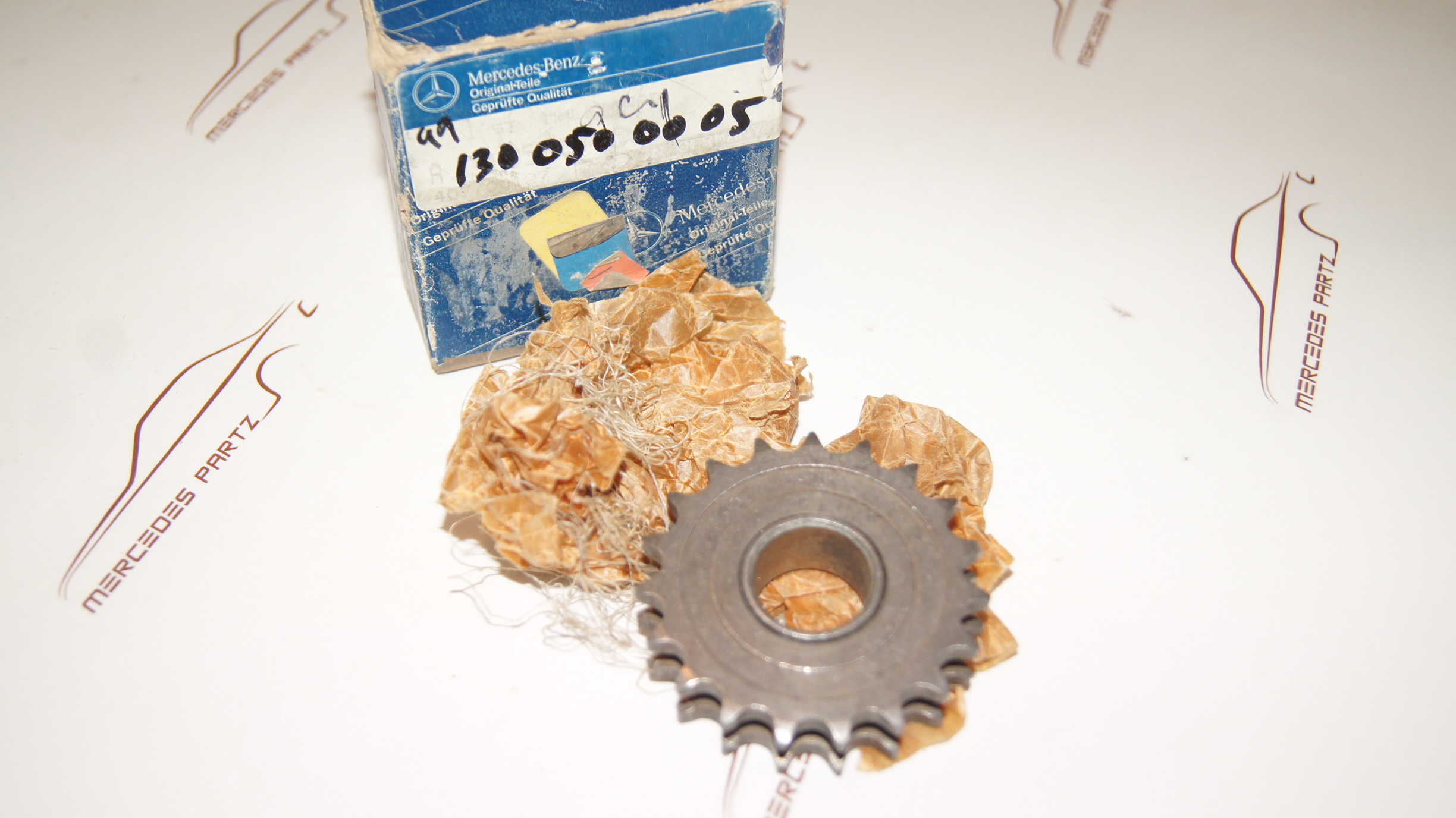 A1300500005 M110 timing intermediate gear - mercedespartz