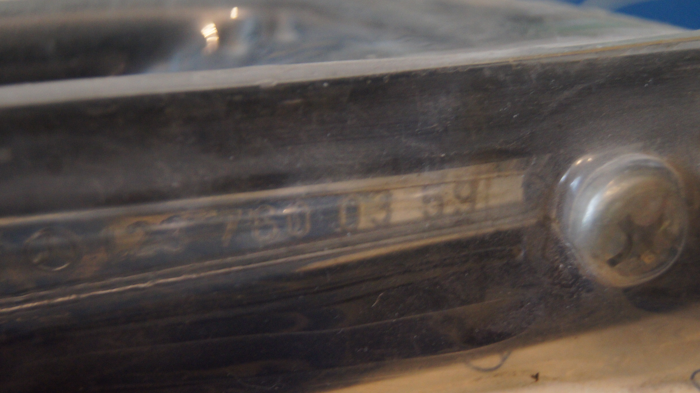 W123 rear door handle - mercedespartz