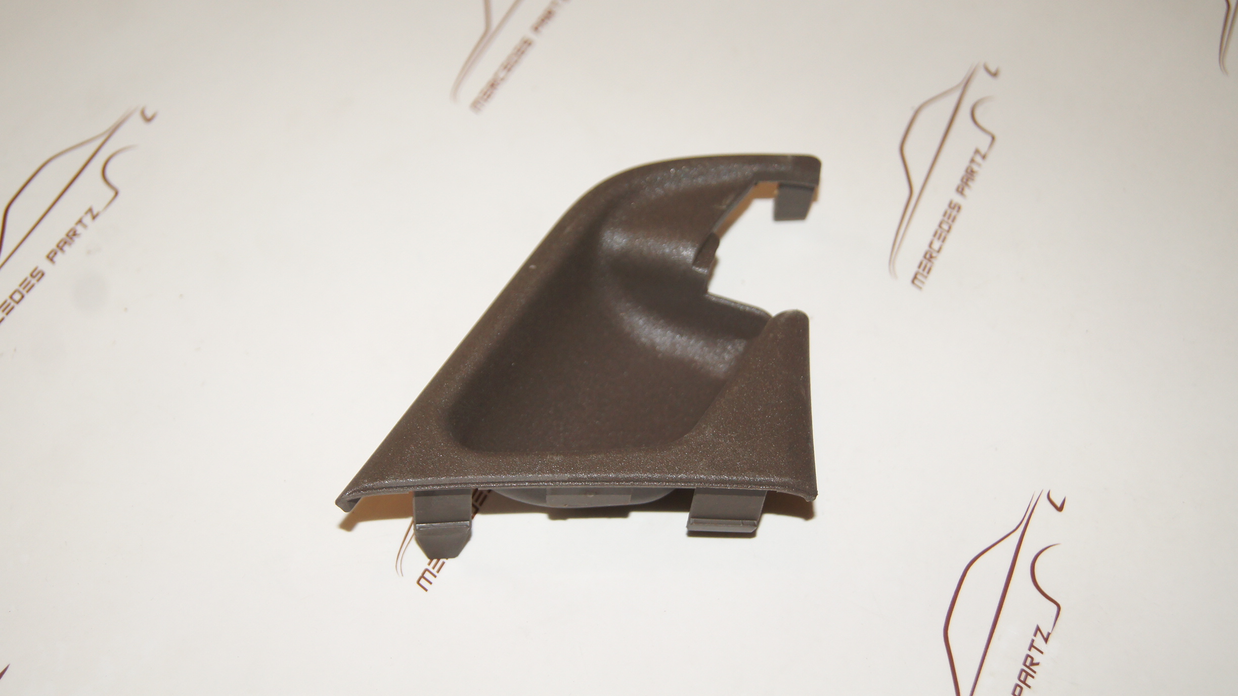 W210 rear right door recess - mercedespartz