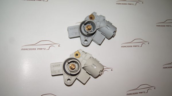 W210 battery connector - mercedespartz