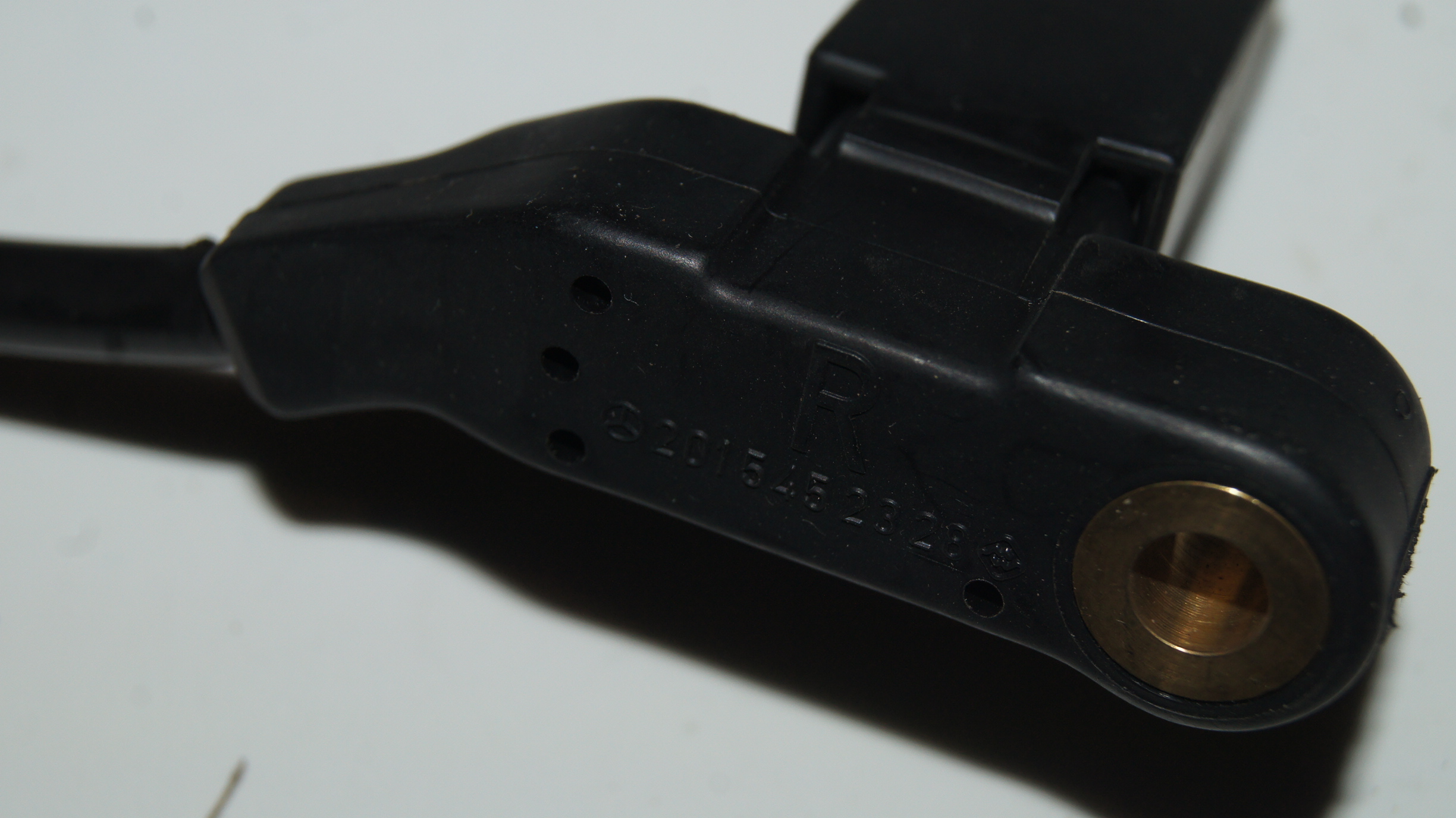 W124 W201 brake lining wear indicator right - mercedespartz