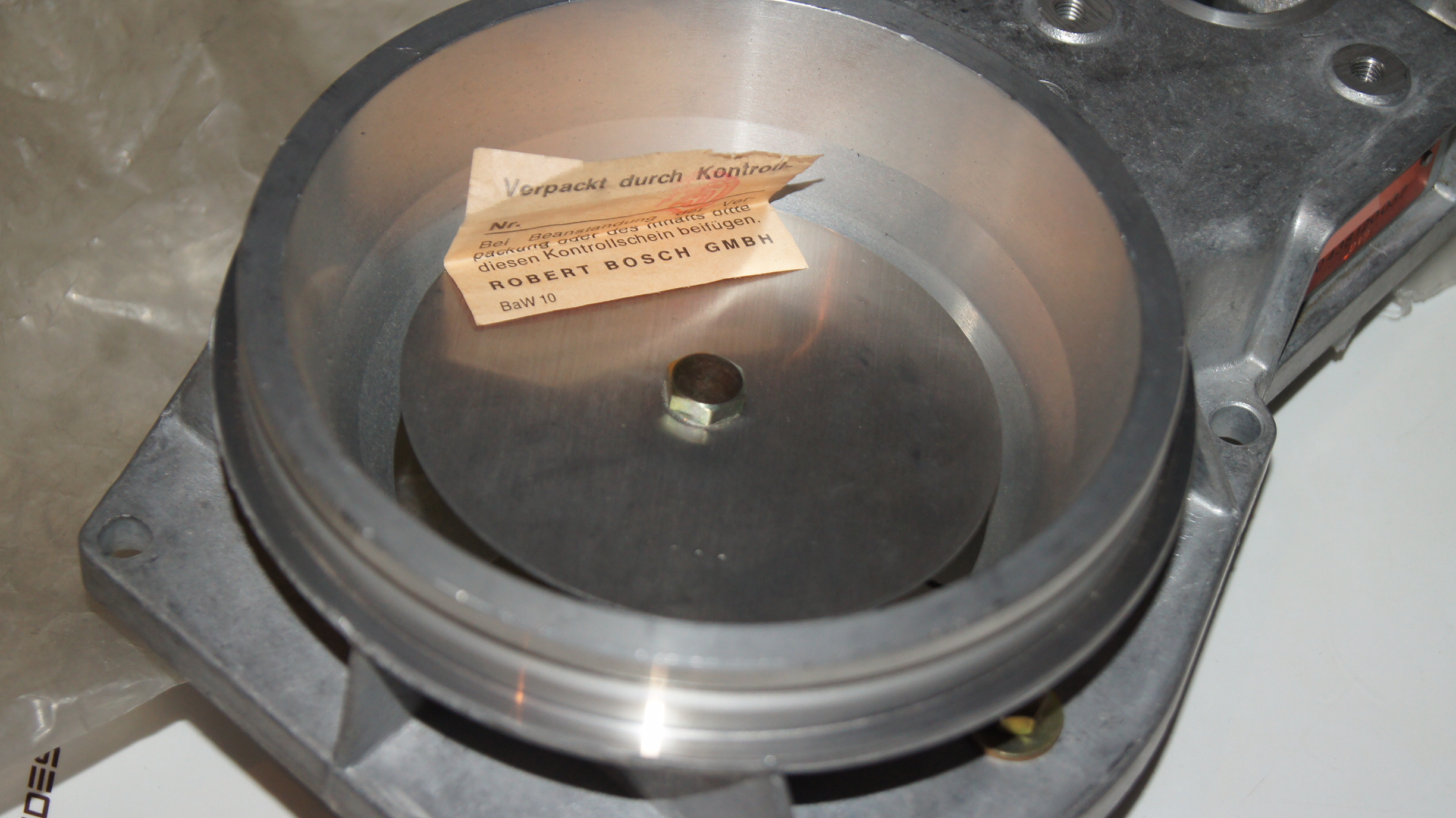 AUDI / VW mass airflow meter sensor - mercedespartz